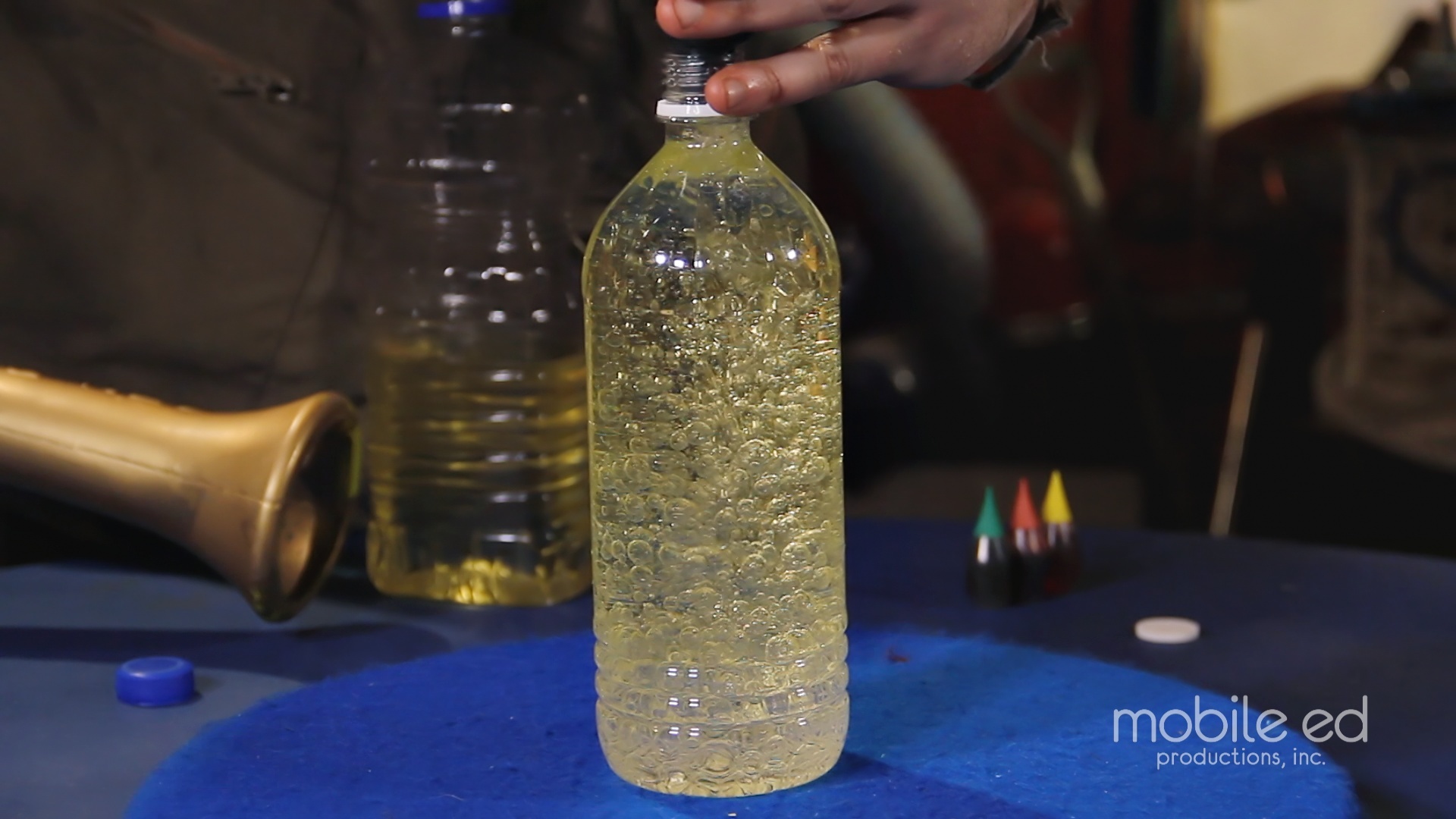 How to Make a Lava Lamp | Science and Art Project