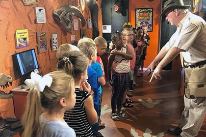 Portable Hands-On Museum | Prehistoric Dinosaur Adventures