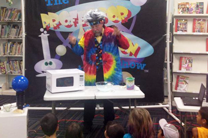 Professor Newton's Science Show | School Assemblies